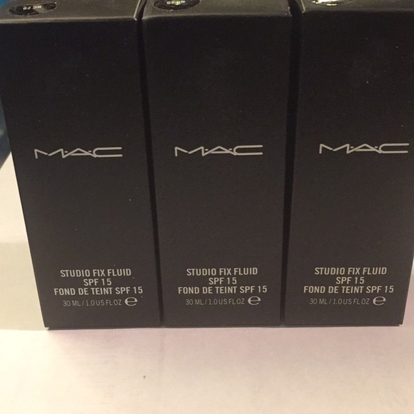 MAC Cosmetics | Makeup | Mac Studio Fix Fluid Spf 5 Nc3 | Poshmark